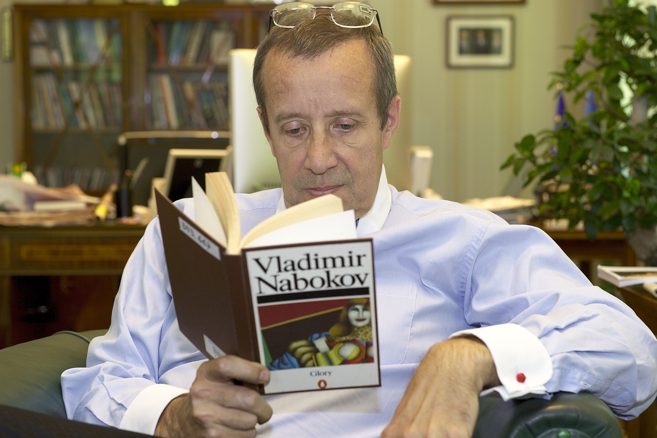 “I have read many great books in my life and it is impossible for me to ...